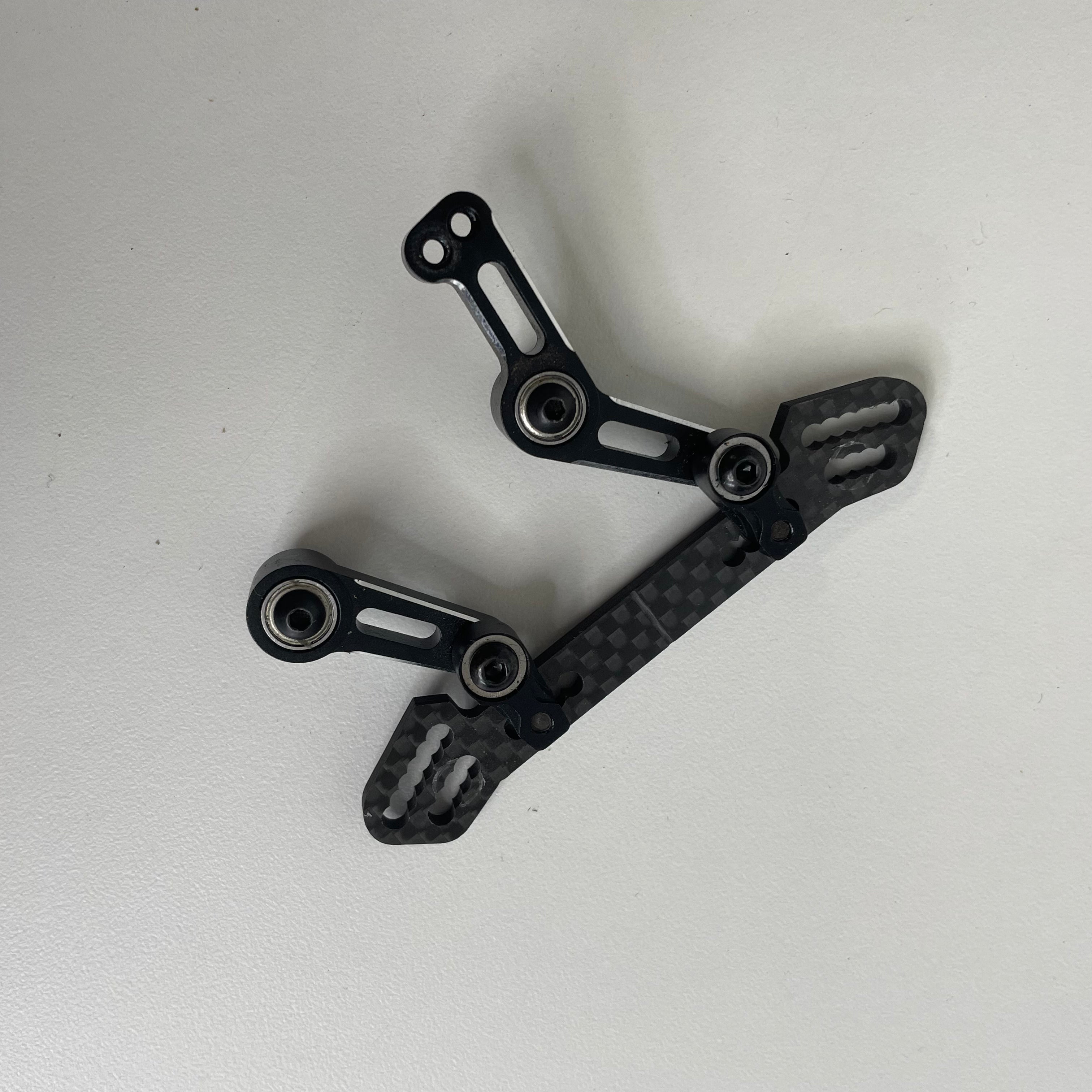 Yeah Racing Alloy Front Steering Rack Carbon – Big Licks RC